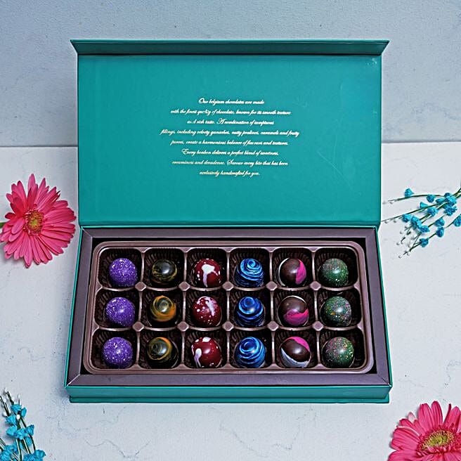 Buy/Send Assorted Bonbon Surprise For Women's Day- 18Pcs Online- FNP
