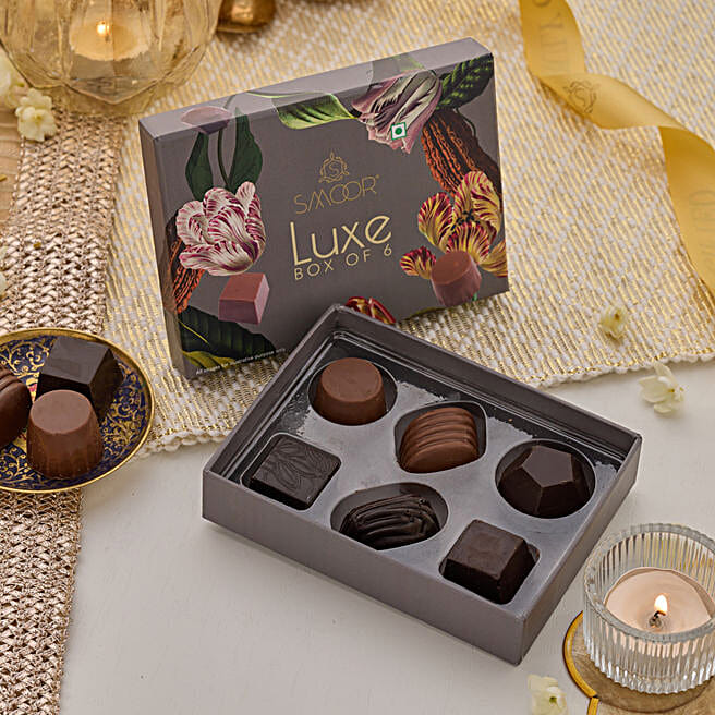 Buy/Send Luxe Praline Treats Gift Box Online- FNP
