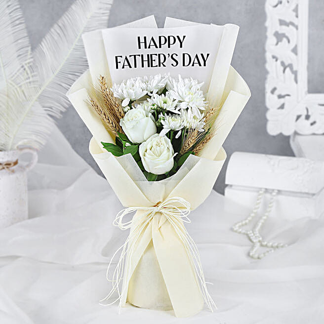 Buy/Send FNP 2 White Roses with Daisies Bouquet 1 unit Online- FNP