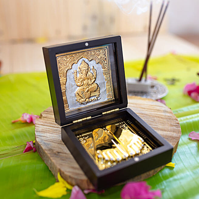 Buy/Send Lord Ganesha Divinity Pocket Temple Gift Online- FNP