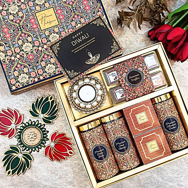 Buy/Send Shubh Dipawali High End Hamper Online- FNP