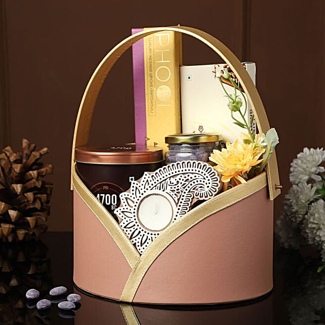 Buy/Send Luxurious Leather Hamper For Diwali Online- FNP