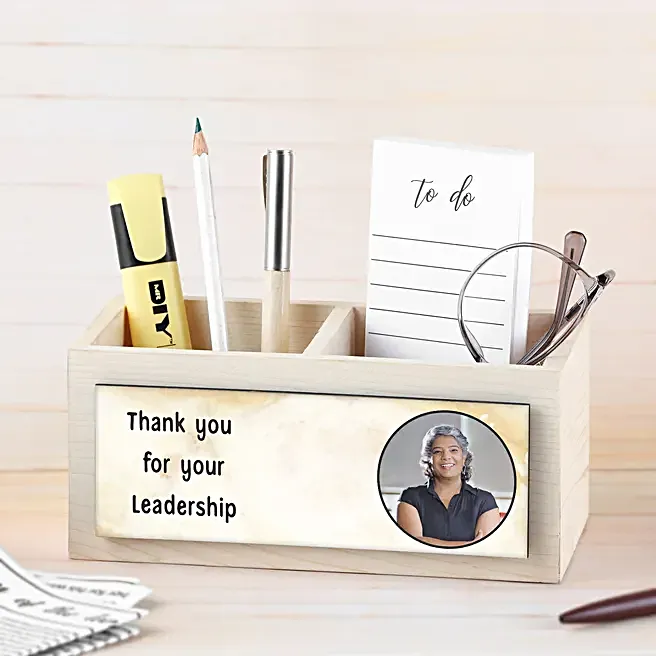 Buy/Send Personalised Gift Box For Boss Online- FNP