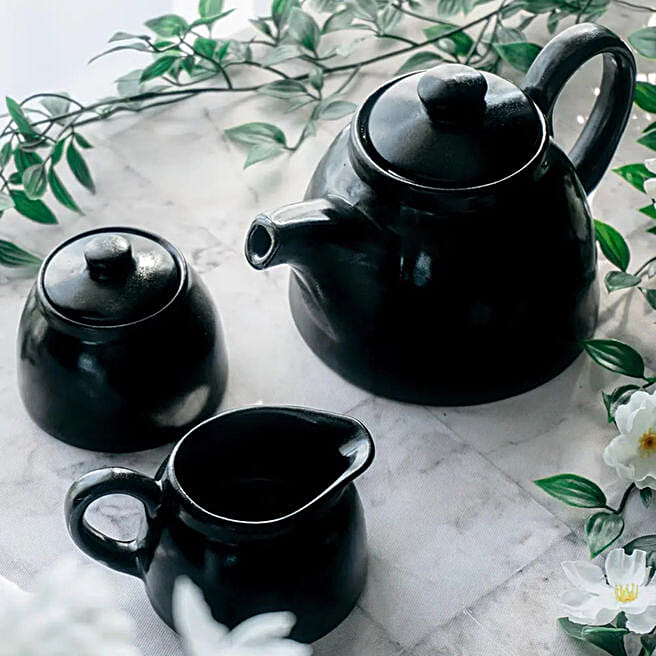 Buy/Send Amaalfiee Aamaya Grand Black Ceramic Tea Set Online- FNP