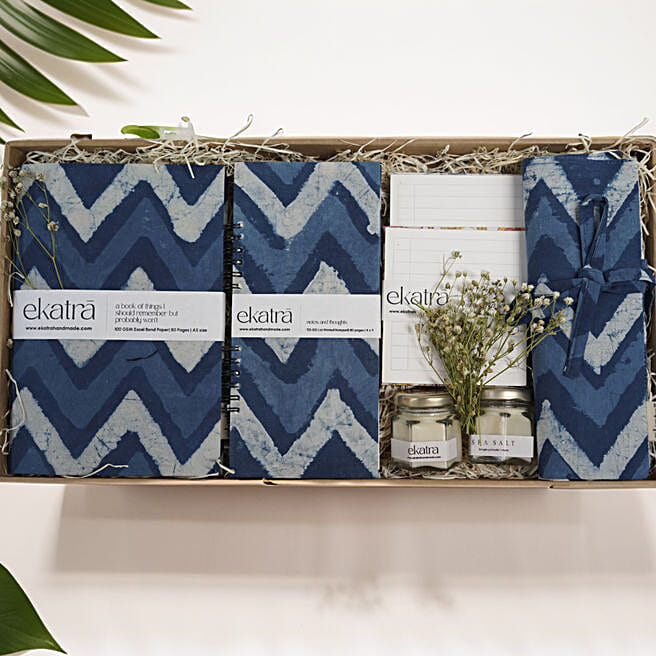 Buy/Send Work Space Gift Hamper Online- FNP