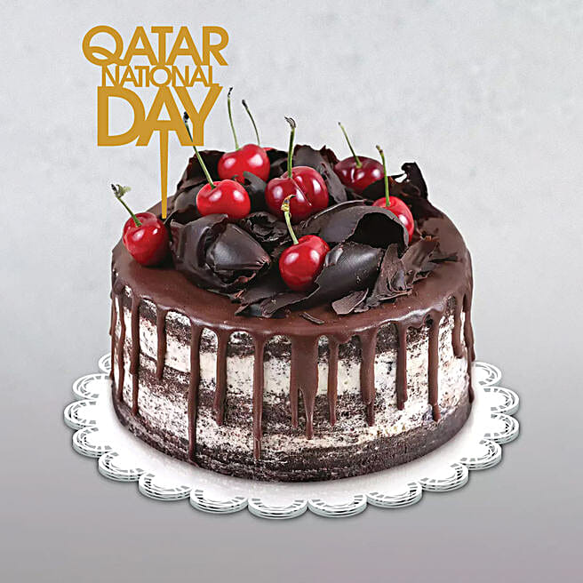 National Day Special Black Forest Cake qatar | Gift National Day ...