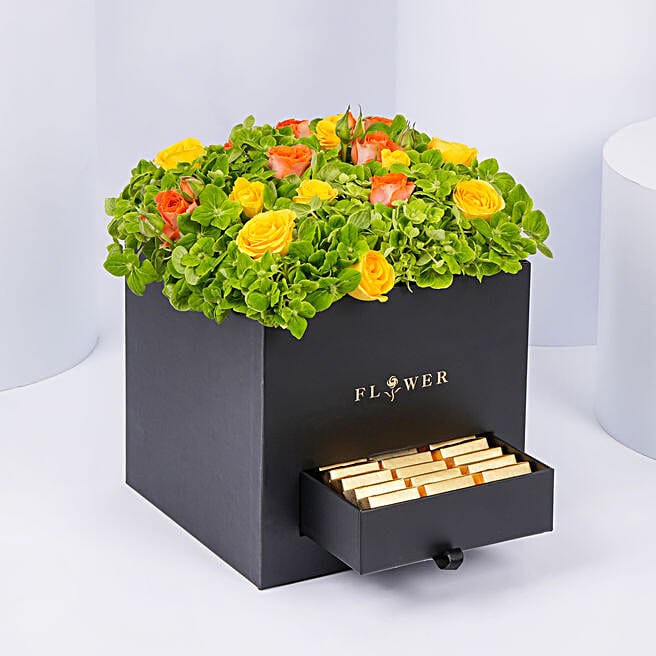 Green Hydrangea & Chocolate Arrangement Box qatar | Gift Green Hydrangea & Chocolate Arrangement ...