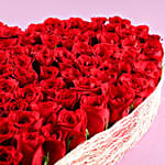 Buy Send Alluring Heart Shaped Roses Arrangement Online Fnp