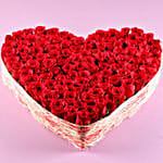 Buy Send Alluring Heart Shaped Roses Arrangement Online Fnp