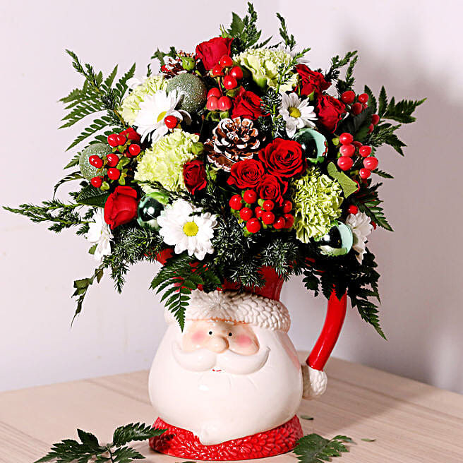 Santa Special Flower Arrangement singapore | Gift Santa Special Flower ...