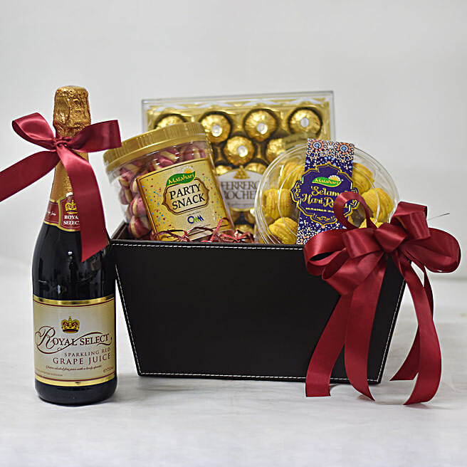 Sweet Gift Hamper For Hari Raya singapore | Gift Sweet Gift Hamper For ...