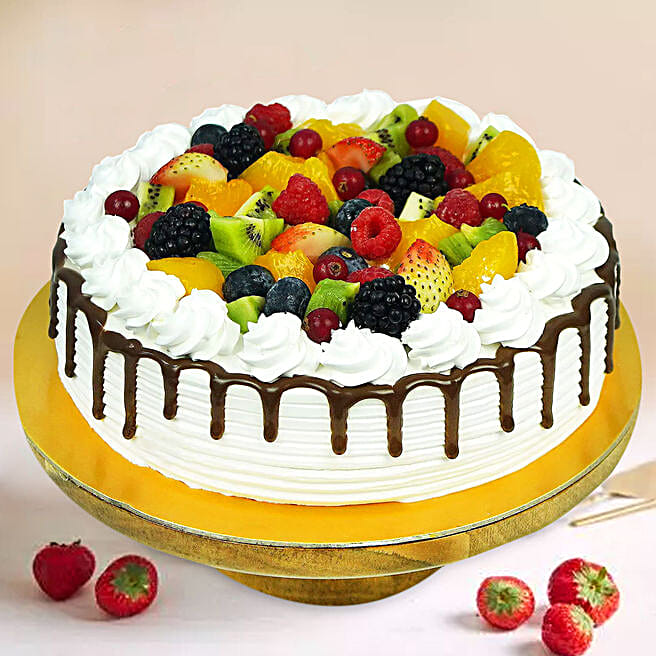 Chantilly Fruit Cake singapore | Gift Chantilly Fruit Cake- Ferns N Petals