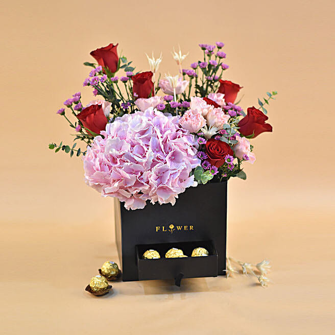 Mixed Flowers & Ferrero Rocher Black Box singapore | Gift Mixed Flowers ...
