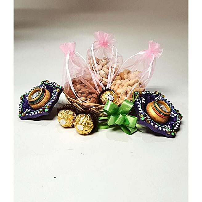 Dry Fruits And Ferrero Rocher Diwali Hamper south-africa | Gift Dry ...