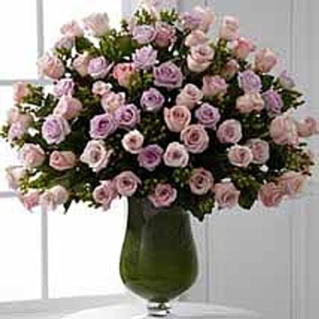 Applause Luxury Rose Bouquet uae | Gift Applause Luxury Rose Bouquet- FNP