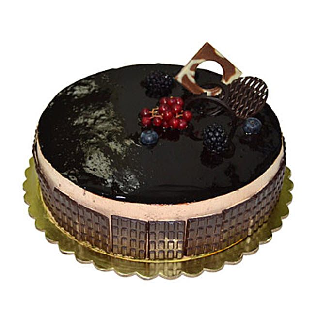 1 Kg Chocolate Cake uae | Gift 1 Kg Chocolate Cake- FNP