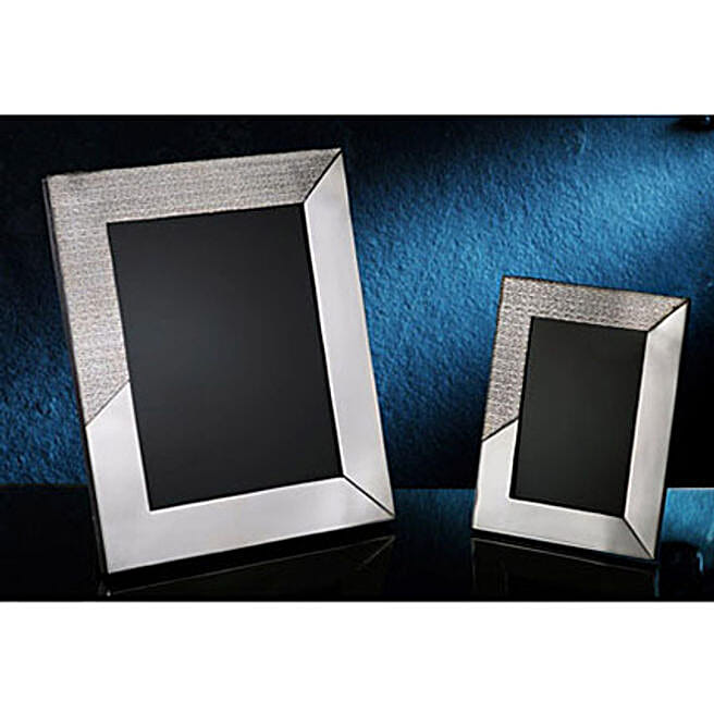 Blend Photo frame uae | Gift Blend Photo frame- FNP