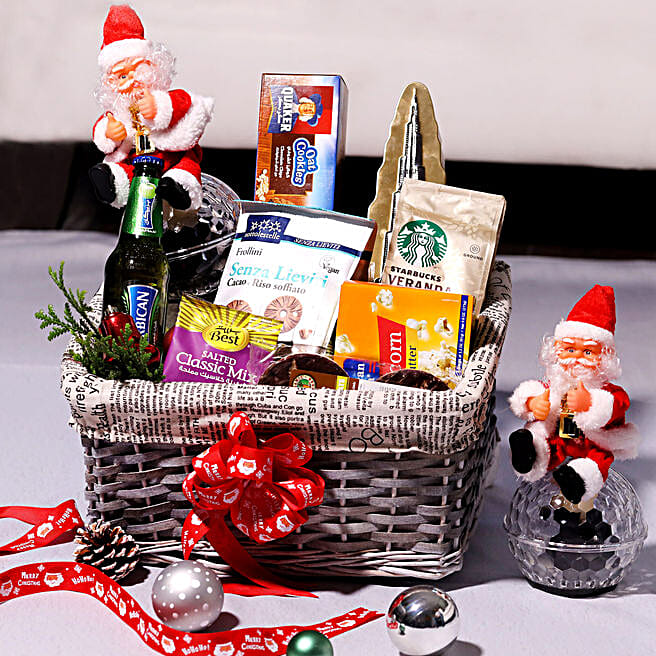 Starbucks Coffee And Snack Hamper uae | Gift Starbucks Coffee And Snack ...
