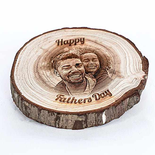 Personalised Wooden Round Log Disc for Dad uae | Gift Personalised ...