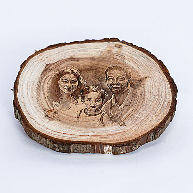 Personalised Wooden Round Log Disc uae | Gift Personalised Wooden Round ...