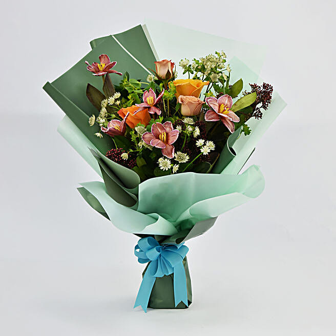 Beautiful Mix Flowers Bouquet uae | Gift Beautiful Mix Flowers Bouquet- FNP
