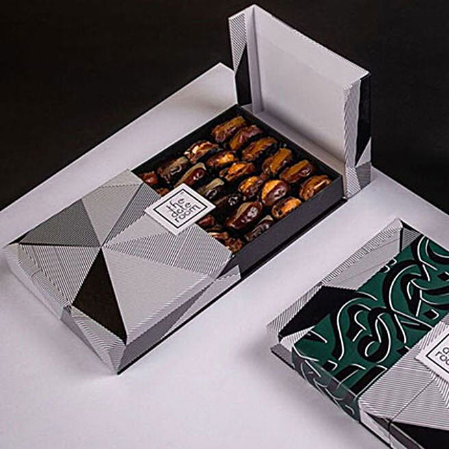 Ramadan Special Healthy Assorted Dates Box uae | Gift Ramadan Special ...