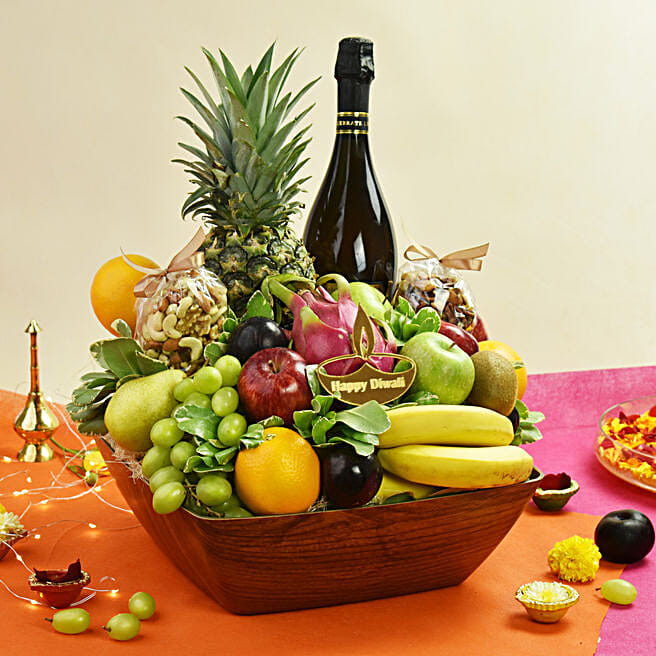 Diwali Wishes Fruit Basket uae | Gift Diwali Wishes Fruit Basket- FNP