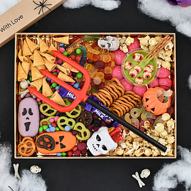 Zombies Zesty Snack Box uae | Gift Zombies Zesty Snack Box- FNP
