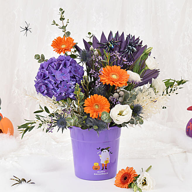 Boo Purple Basket Flowers Basket uae | Gift Boo Purple Basket Flowers ...