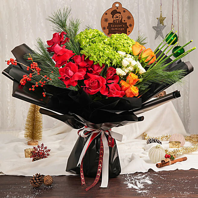 Merry Christmas Flowers Bouquet uae | Gift Merry Christmas Flowers ...