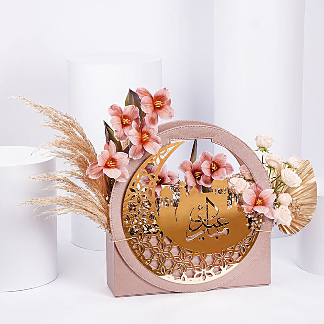 Ramadan Flowers Premium Box uae | Gift Ramadan Flowers Premium Box- FNP