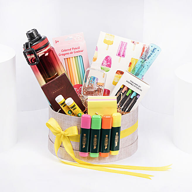 Success Tools Hamper uae | Gift Success Tools Hamper- FNP
