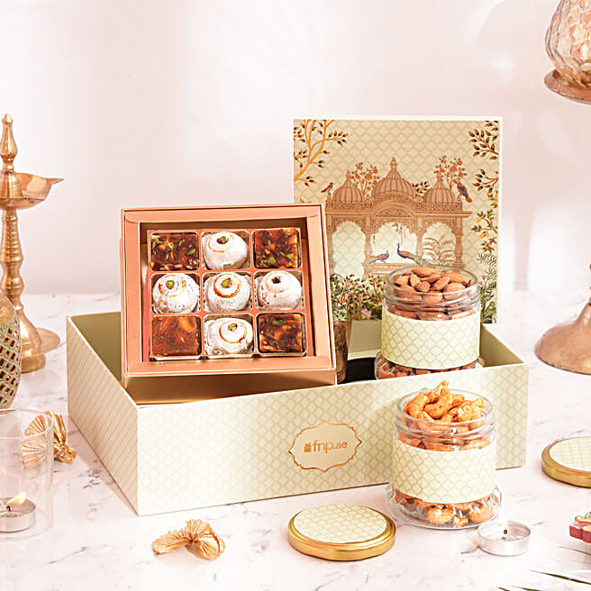 Festival Of Flavors Box uae | Gift Festival Of Flavors Box- FNP