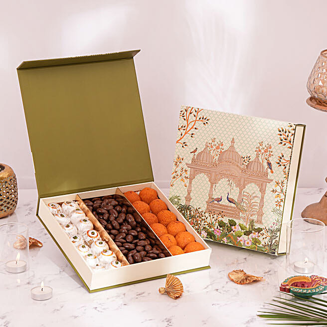 Perfect Diwali Trio Gift Box uae | Gift Perfect Diwali Trio Gift Box- FNP