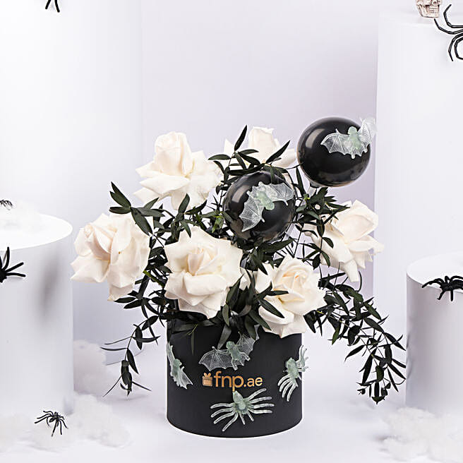 Black Box Flowers For Halloween uae | Gift Black Box Flowers For ...