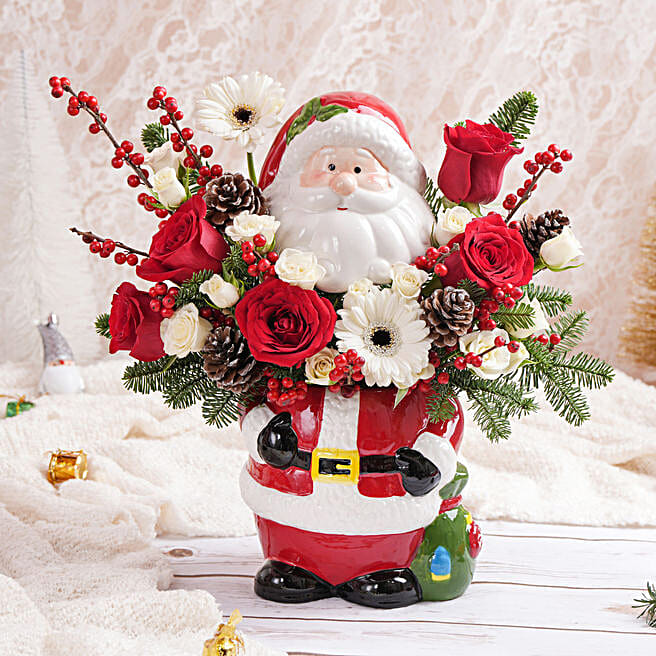 Happy Santa Flowers Arrangement uae | Gift Happy Santa Flowers ...