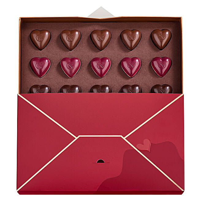 Love Letter Box 15 Chocolates uae | Gift Love Letter Box 15 Chocolates- FNP