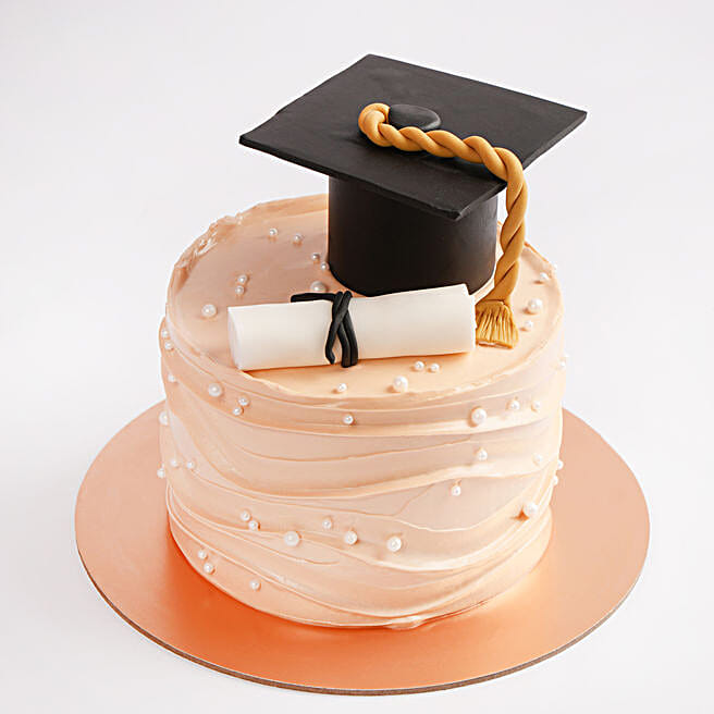 Golden Graduate Cake uae | Gift Golden Graduate Cake- FNP