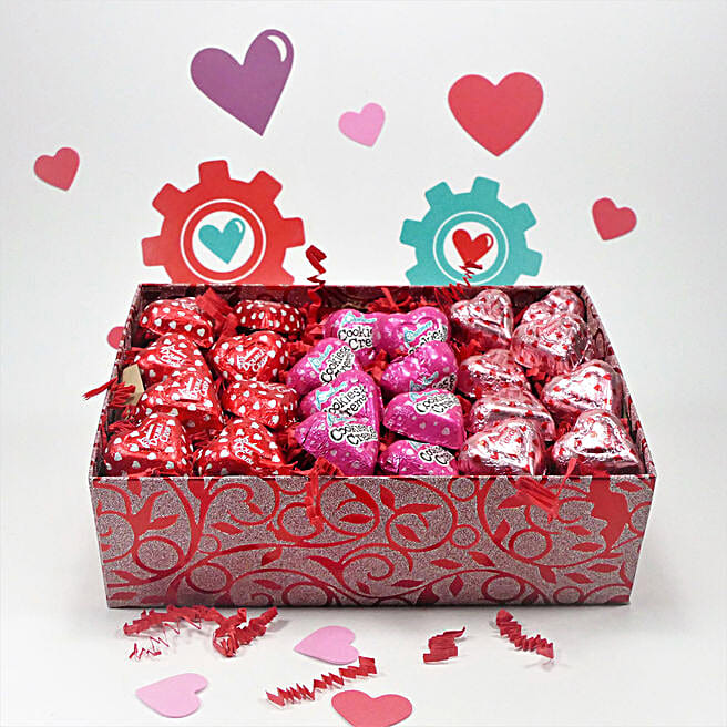 Assorted Heart Chocolates Gift Box 350 Gms usa | Gift Assorted Heart ...