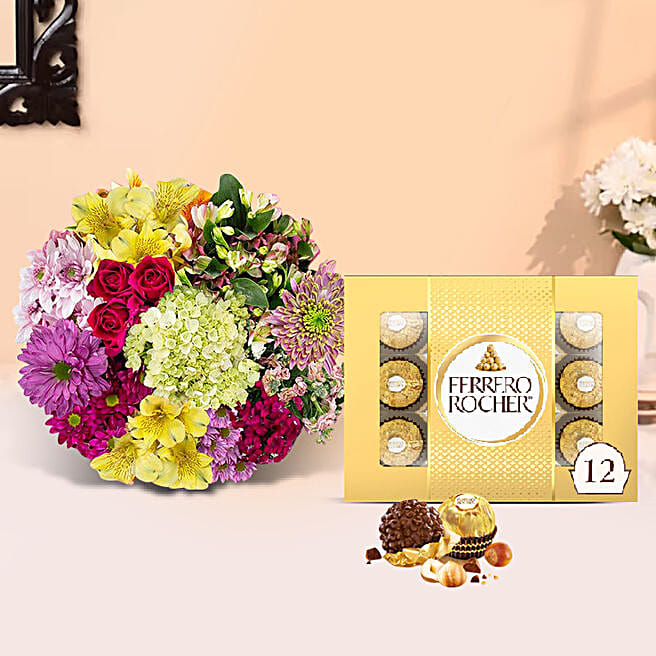 The flowers combination with Ferrero usa | Gift The flowers combination ...